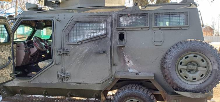 Бронемашина МАС ТІ врятувала українських бійців від ворожих атак FPV-дронів - ZUBR.in.ua