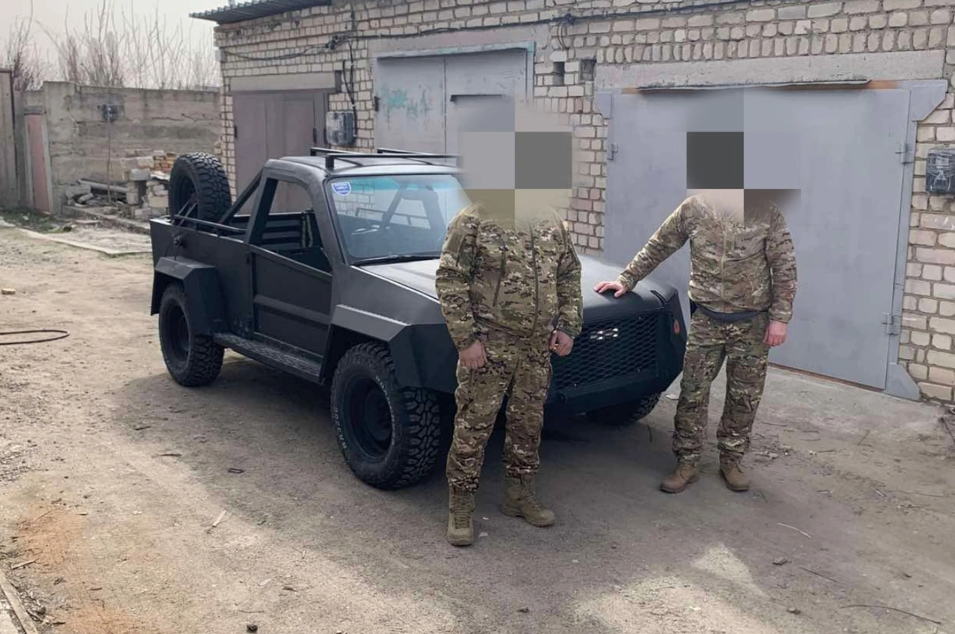 Зі штрафмайданчика — на фронт: Прага віддає покинуті авто Україні - ZUBR.in.ua